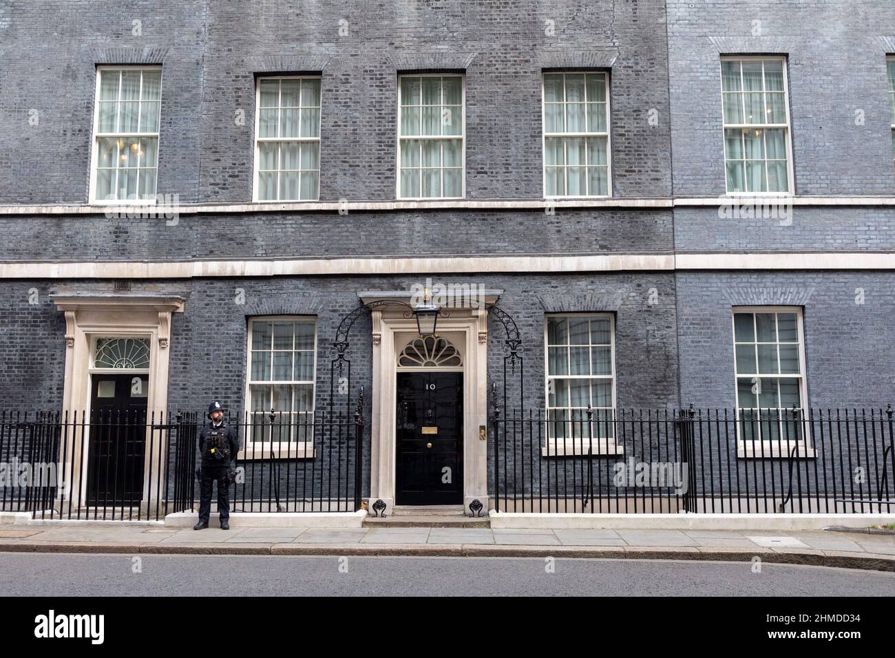 No 10 downing street hi-res stock photography and images - Alamy