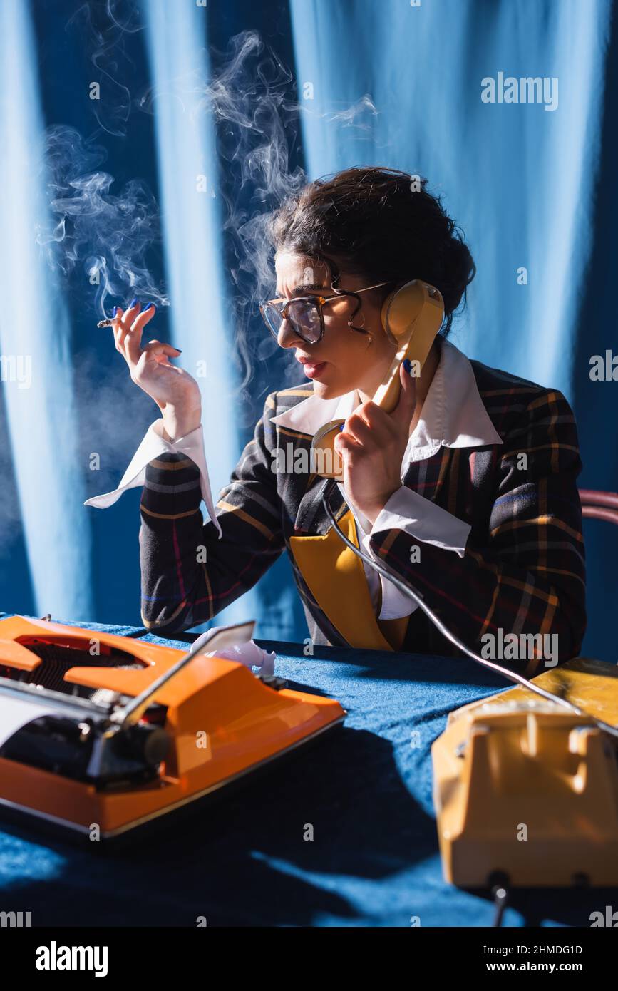 Retro style journalist cigarette hi-res stock photography and images ...