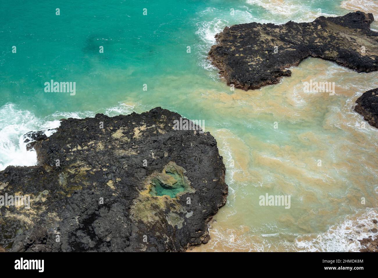 Green water in a beach at Fernando de Noronha archipelago, Brazil Stock ...