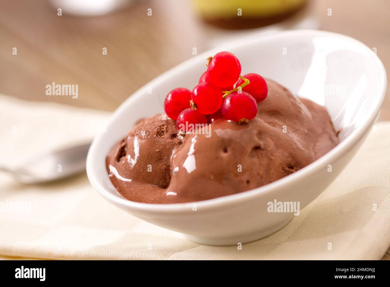 Quality ice cream hi-res stock photography and images - Alamy