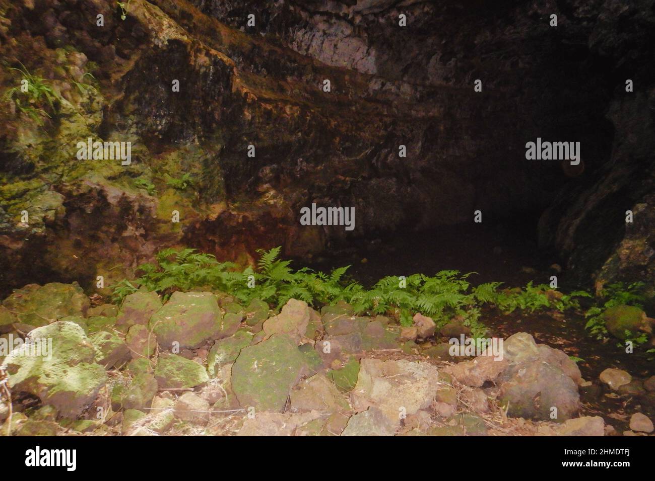 Kisula caves hi-res stock photography and images - Alamy