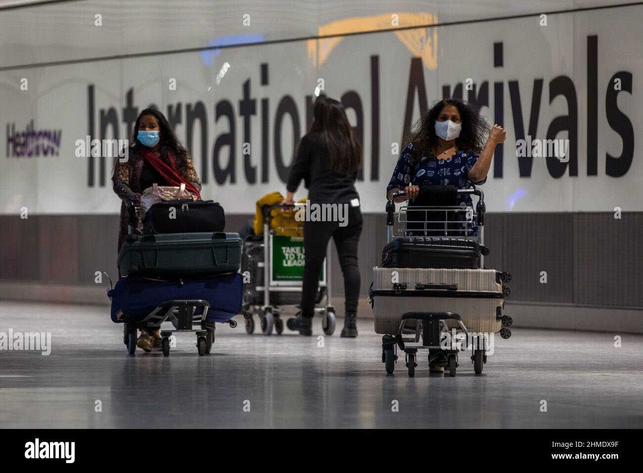 London, UK. 9th Feb, 2022. Passenger are seen arriving at Heathrow ...