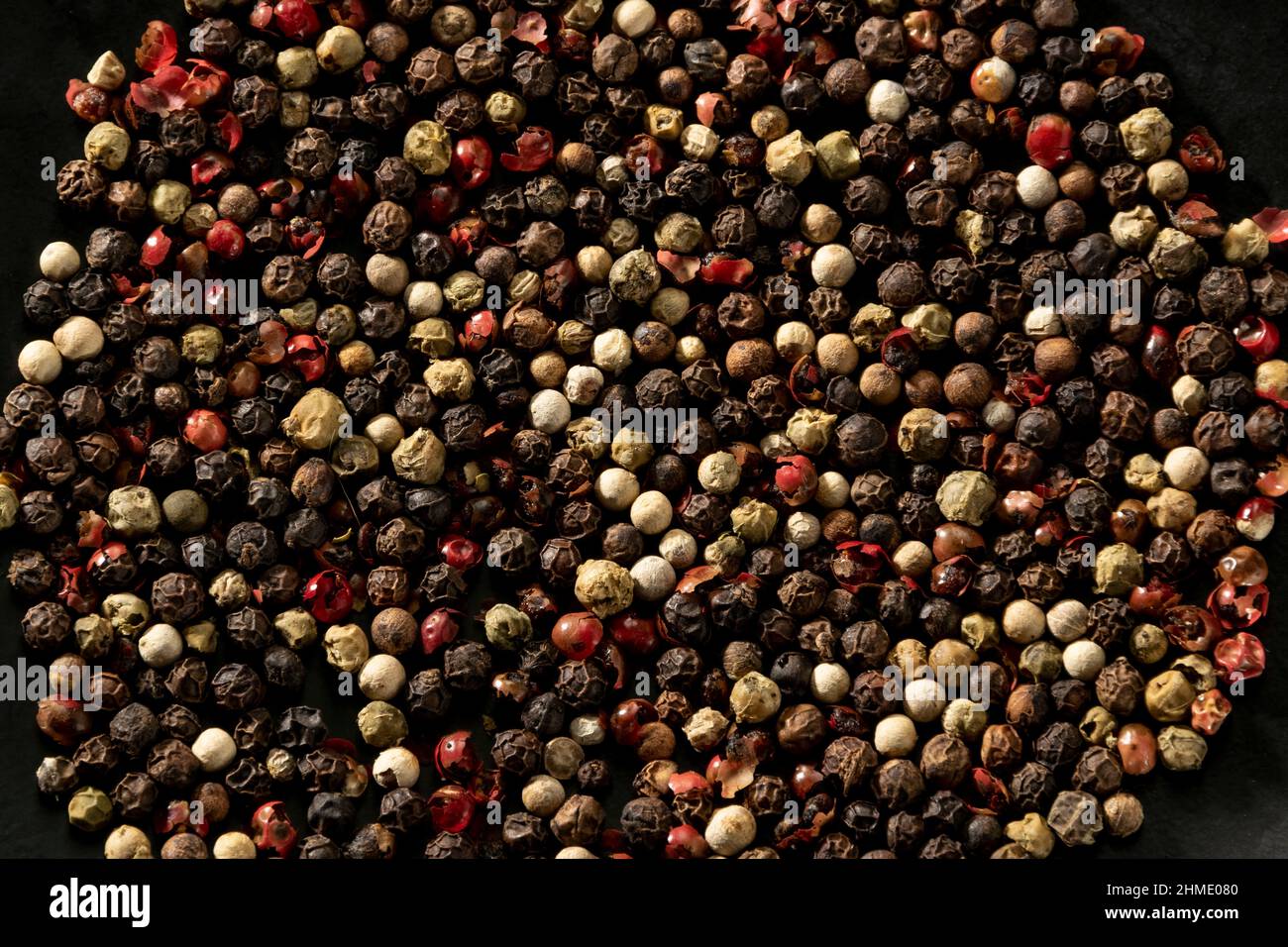 Mixed peppercorn red hi-res stock photography and images - Alamy