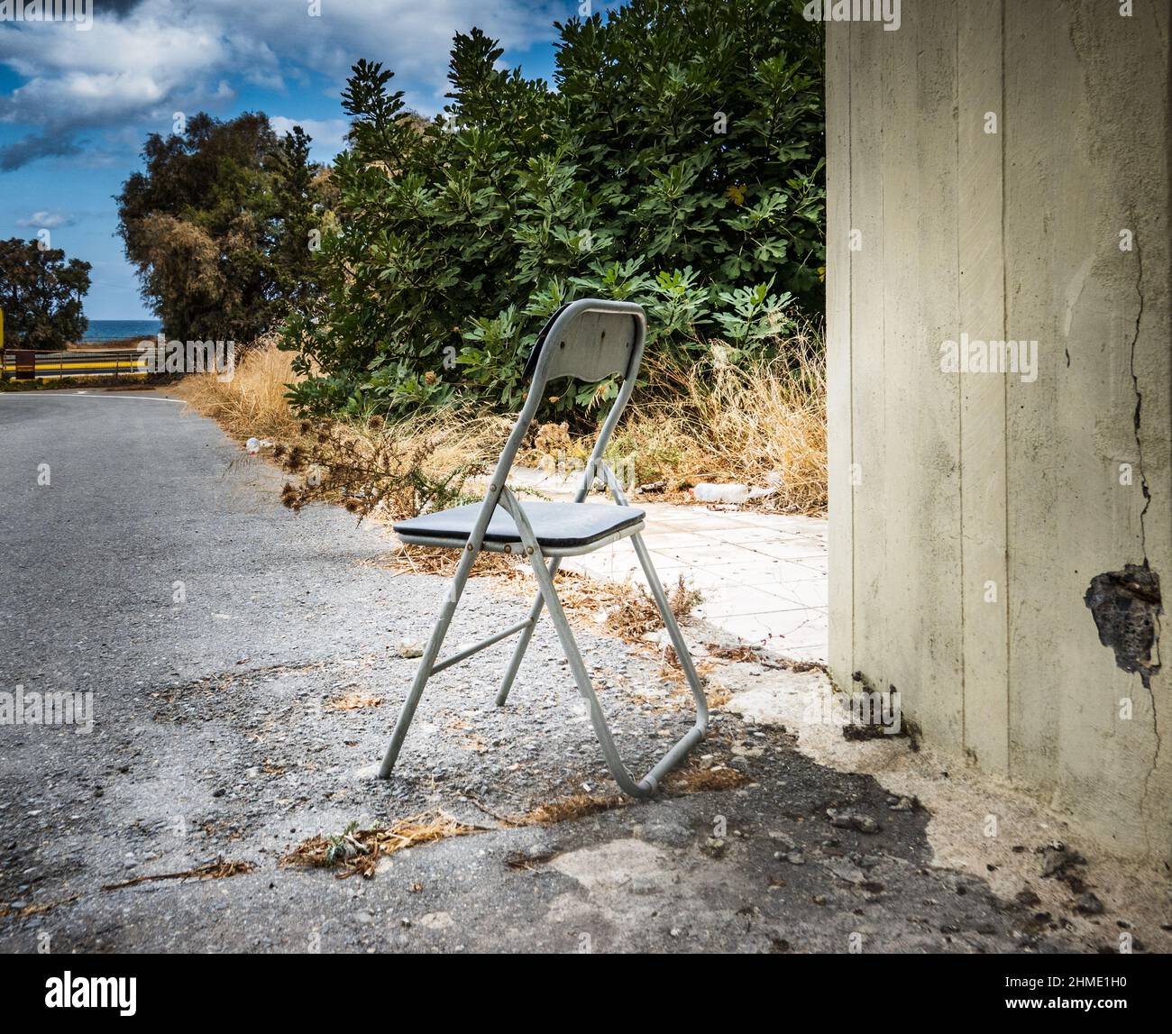 Broken horizontal column hi-res stock photography and images - Alamy Broken horizontal column hi-res stock photography and images - Alamy