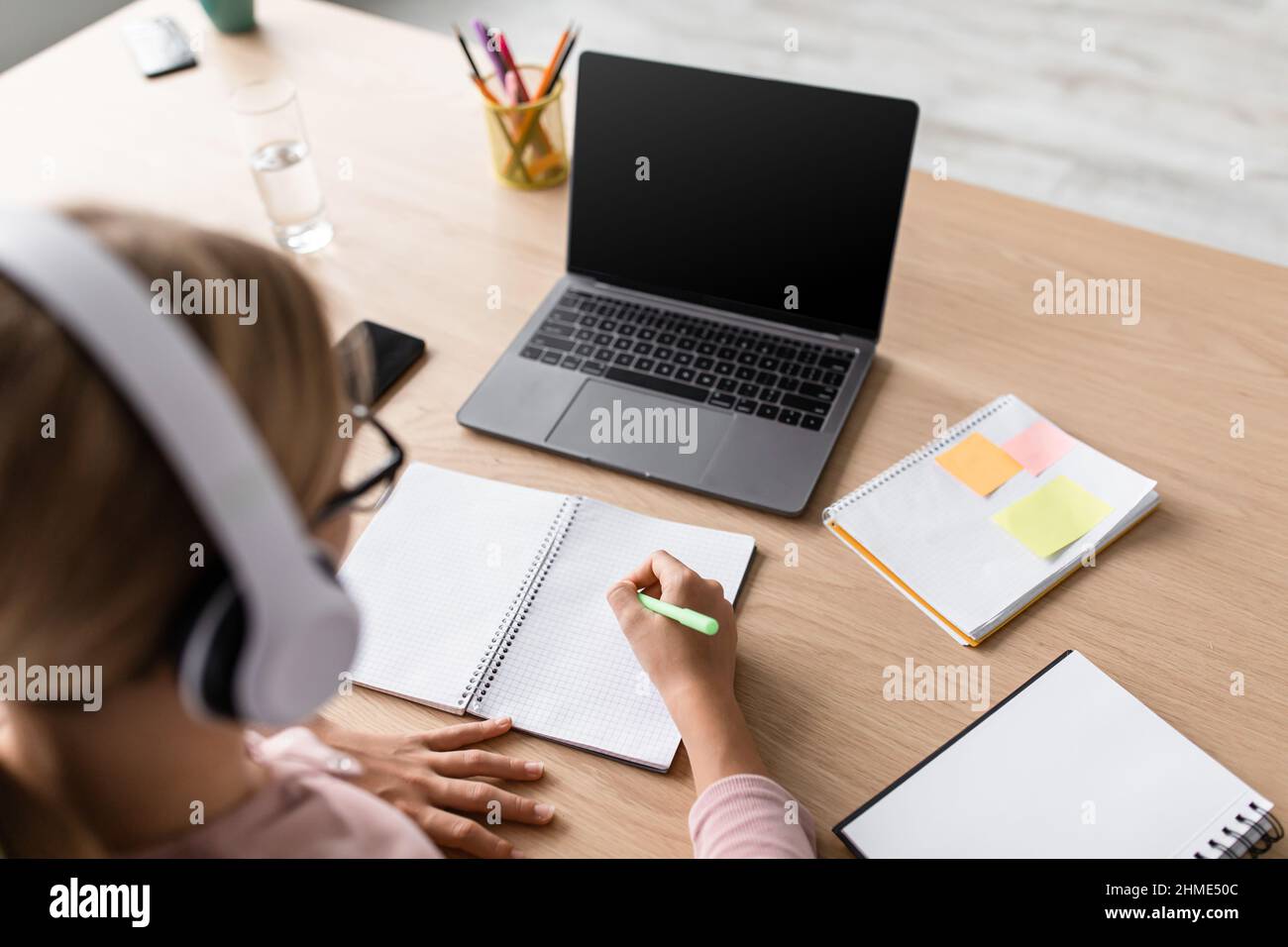 Teen exam student hi-res stock photography and images - Alamy