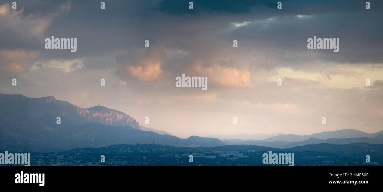 Landscaped scenery hi-res stock photography and images - Alamy