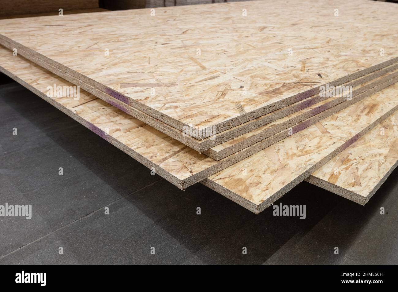 23/32-in X 4-ft X 8-ft OSB (Oriented Strand Board), 51% OFF