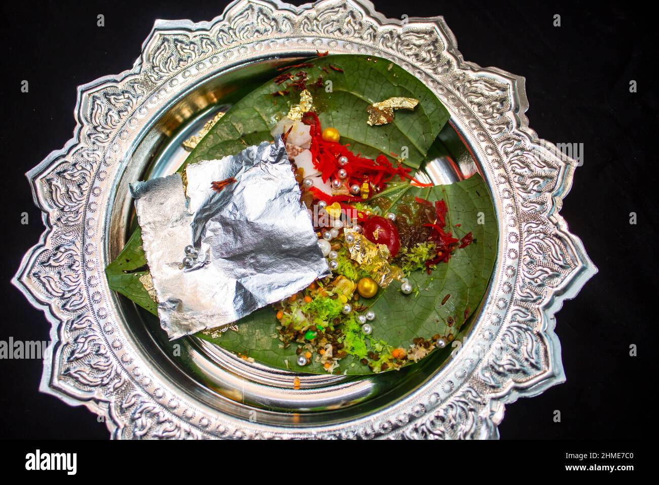 Rupa paan hi-res stock photography and images - Alamy