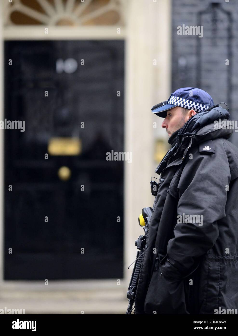 Met police officer hi-res stock photography and images - Alamy