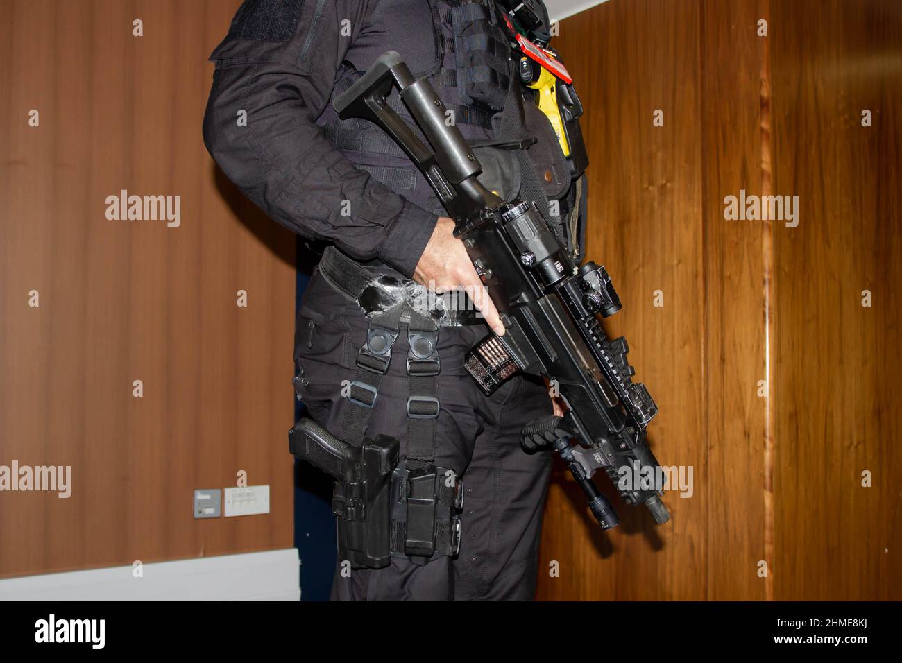 British Armed Police Stock Photo - Alamy