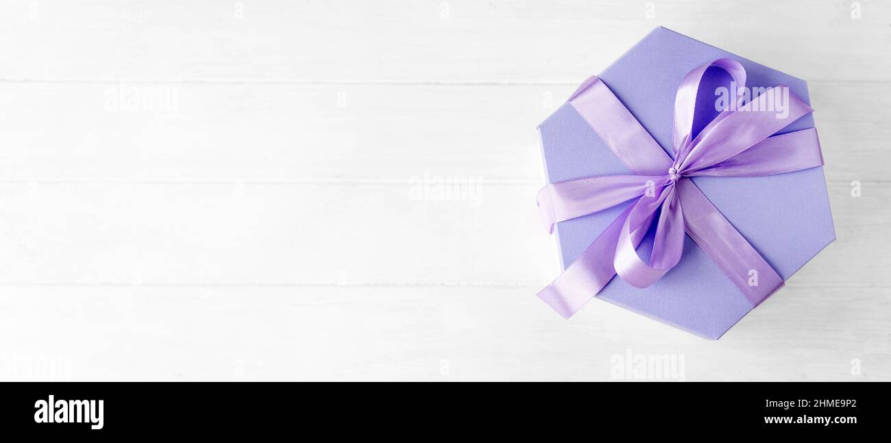 Beautiful gift hi-res stock photography and images - Alamy
