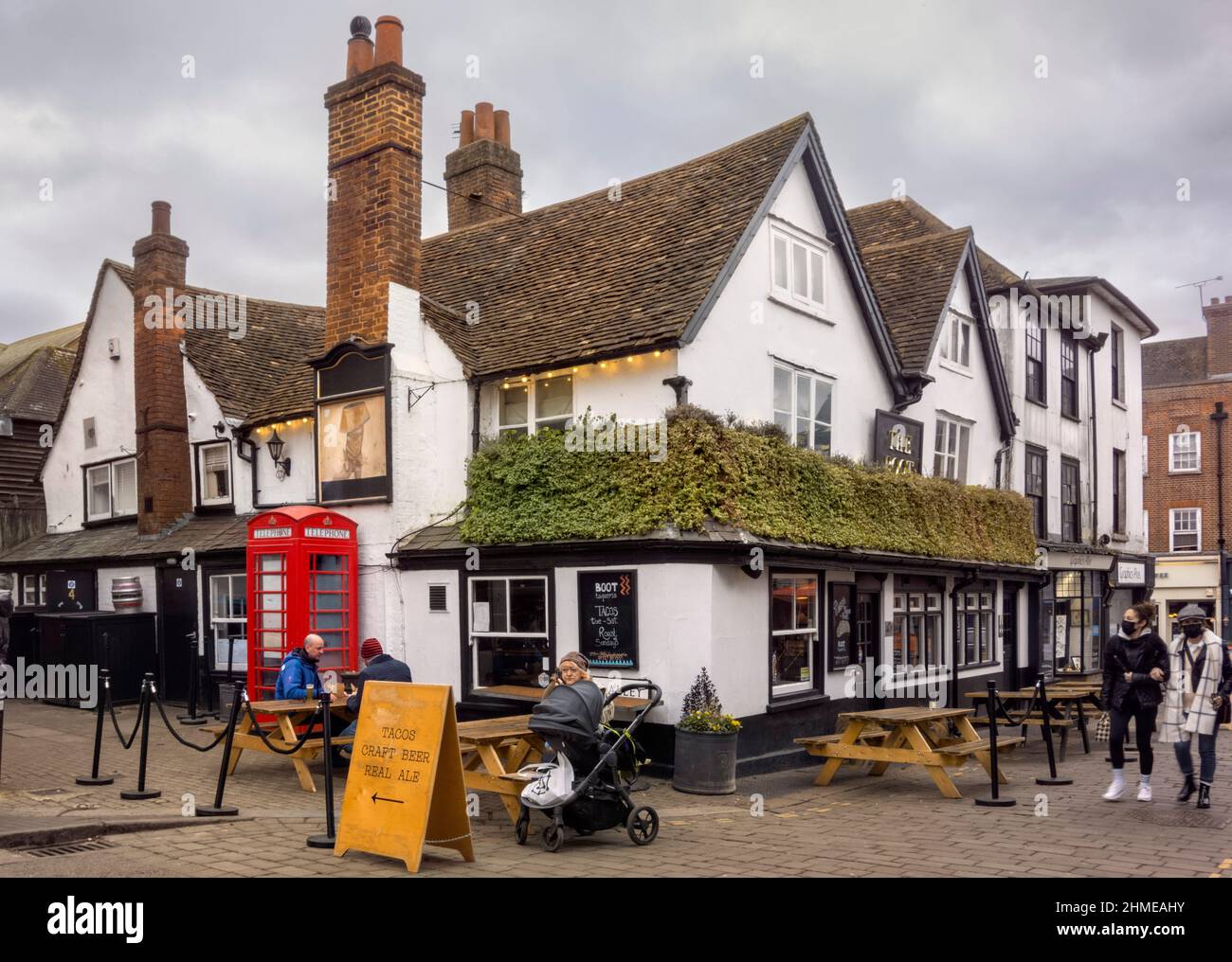 The Boot Pub St. Albans Hertfordshire Stock Photo - Alamy