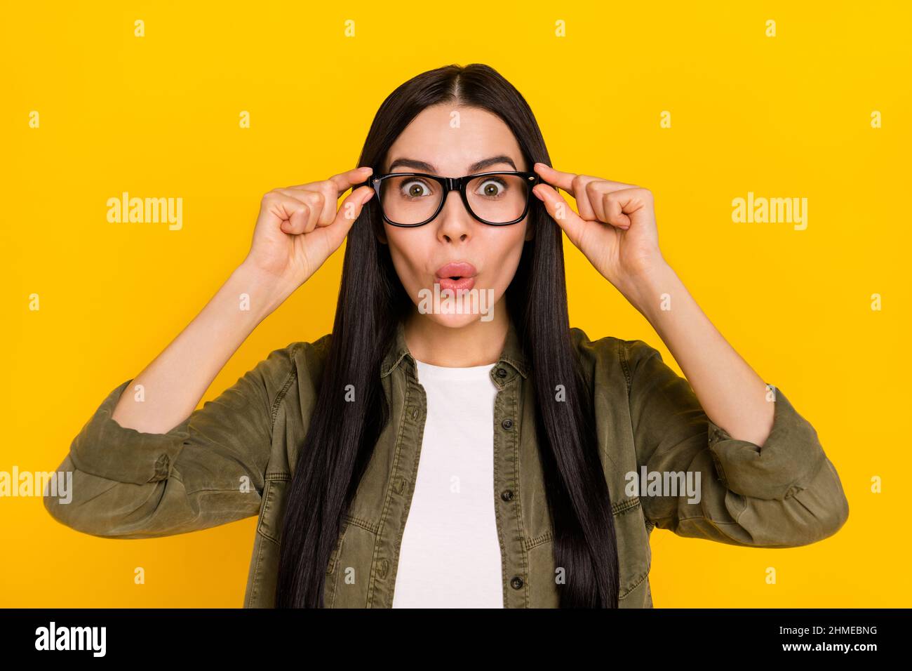 Photo Of Impressed Millennial Lady Wear Spectacles Khaki Outfit