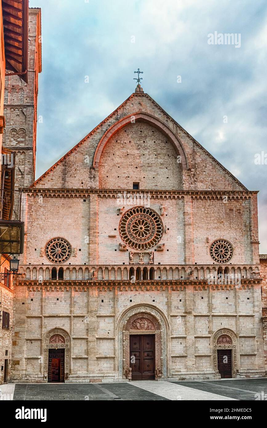 Exterior view with facade of the medieval Cathedral of Assisi, Italy ...