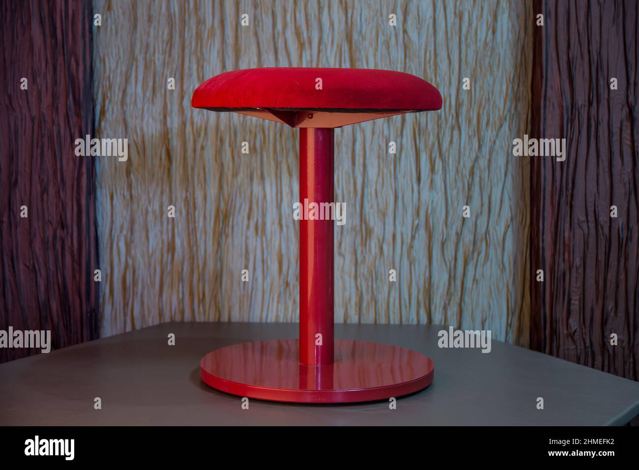 Red velvet bar stools hi-res stock photography and images - Alamy