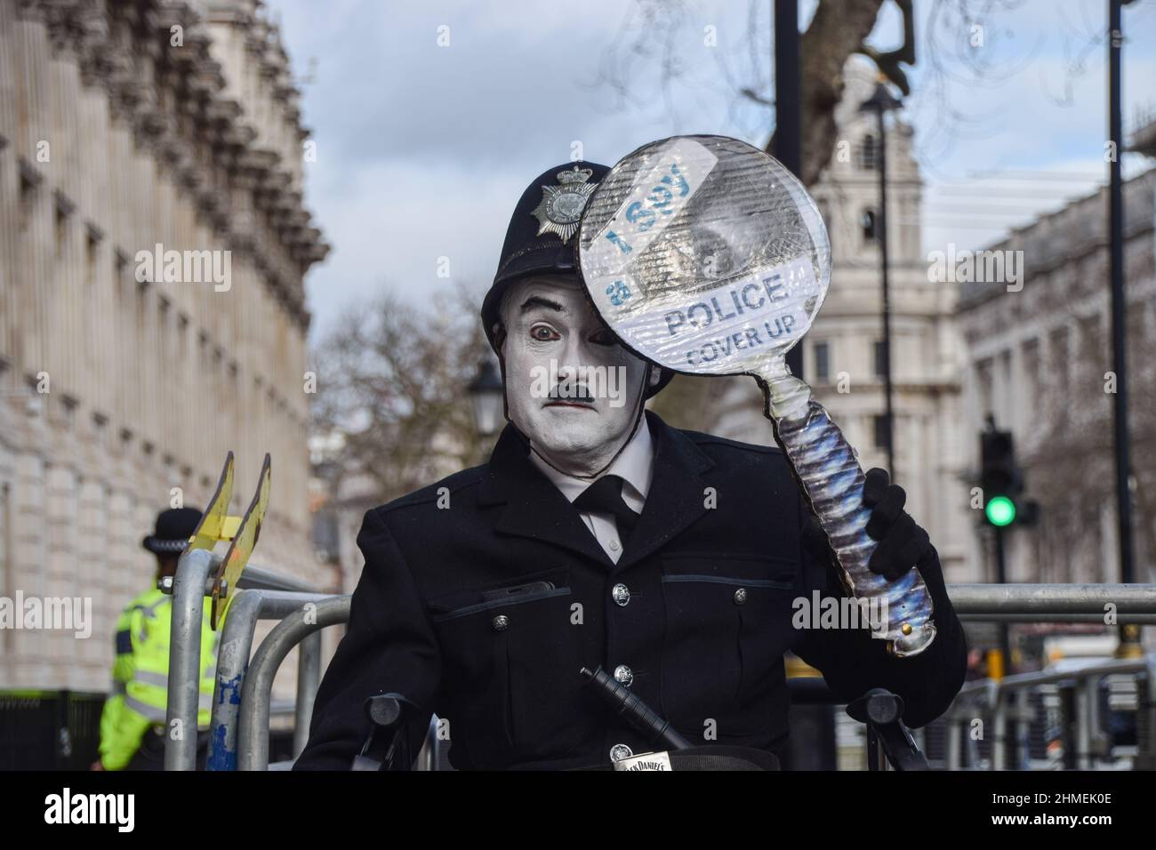 Police cover up hi-res stock photography and images - Alamy