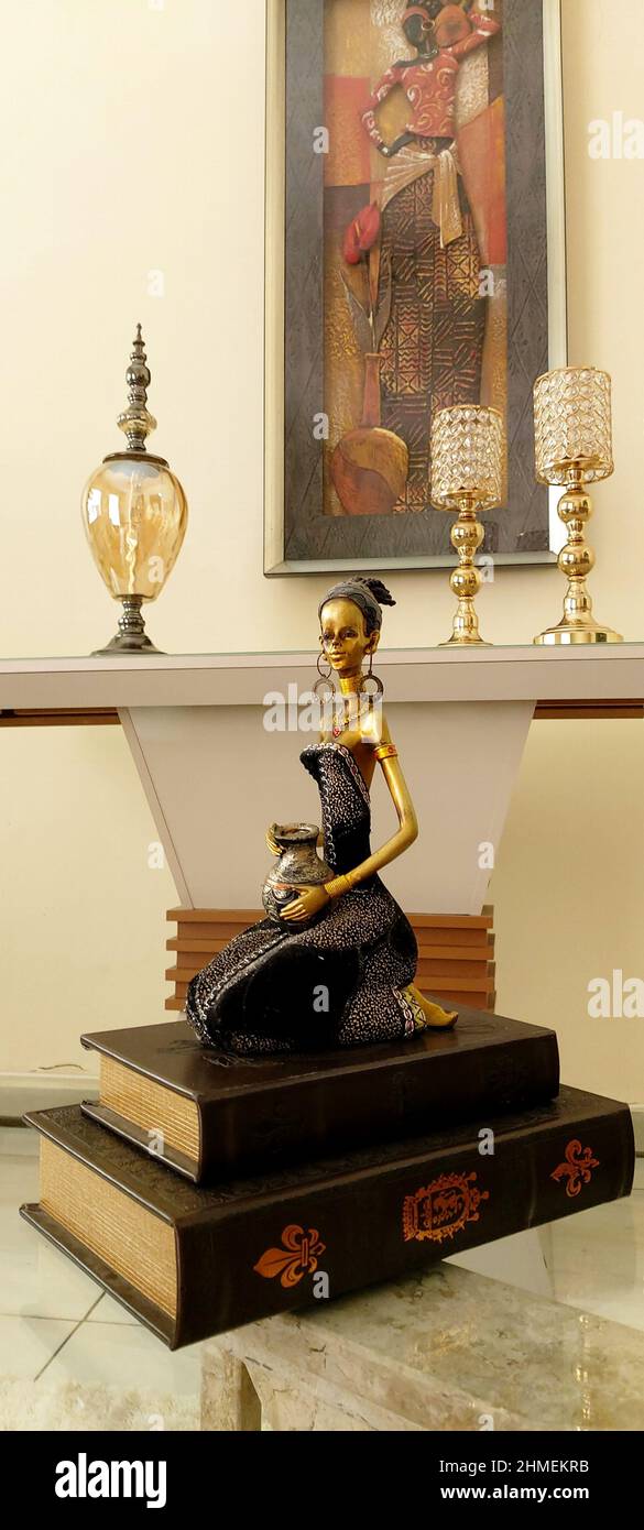 Decoratives objects, living room Stock Photo - Alamy