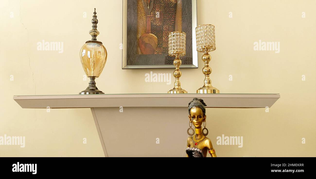 Decoratives objects, living room Stock Photo - Alamy