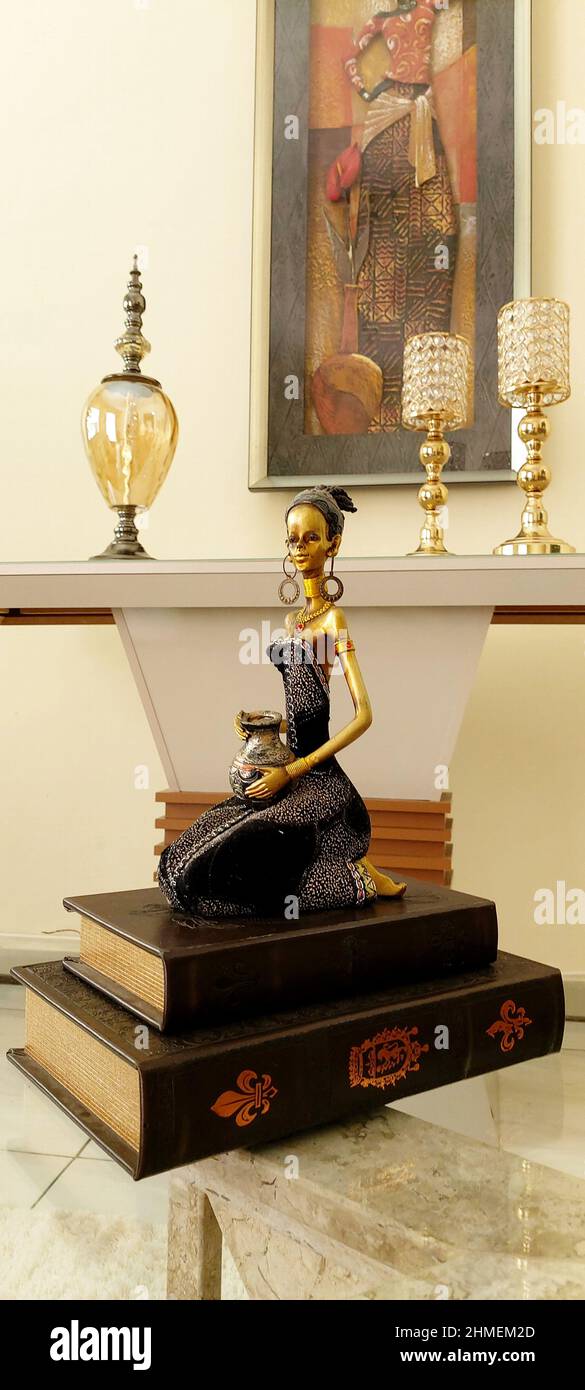 Decoratives objects, living room Stock Photo - Alamy