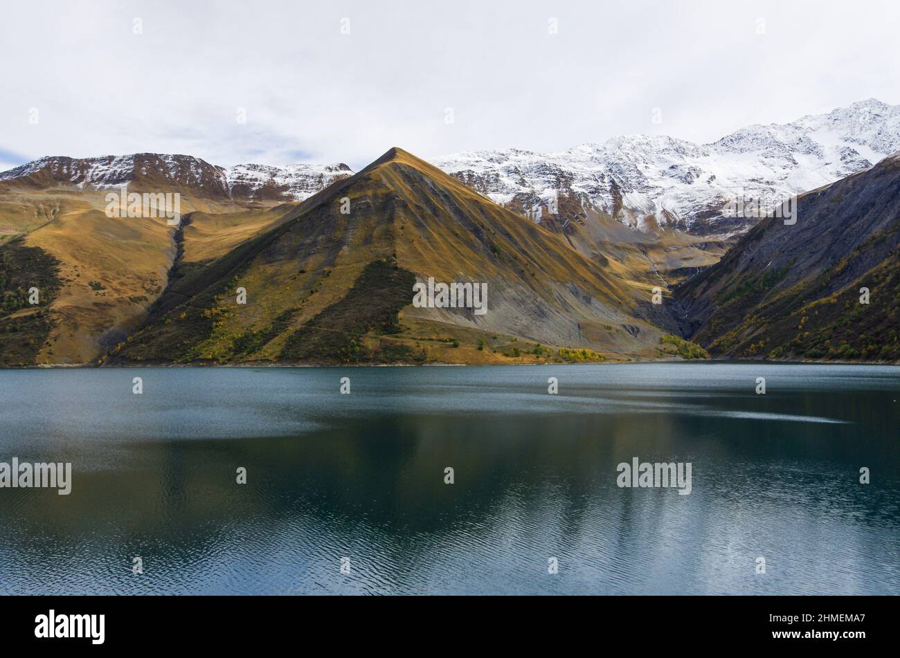 Grand'Maison est l'un des derniers nés des grands barrages en Europe ...
