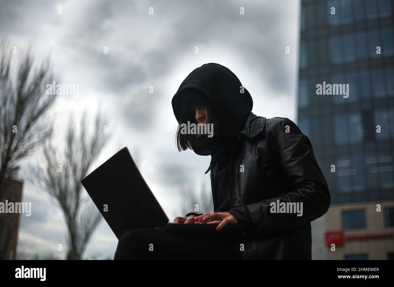 Girl hacker hi-res stock photography and images - Alamy