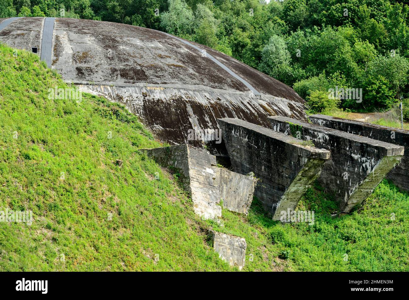 Le blockhaus allemand était une base secrete d'assemblage et d'envol ...
