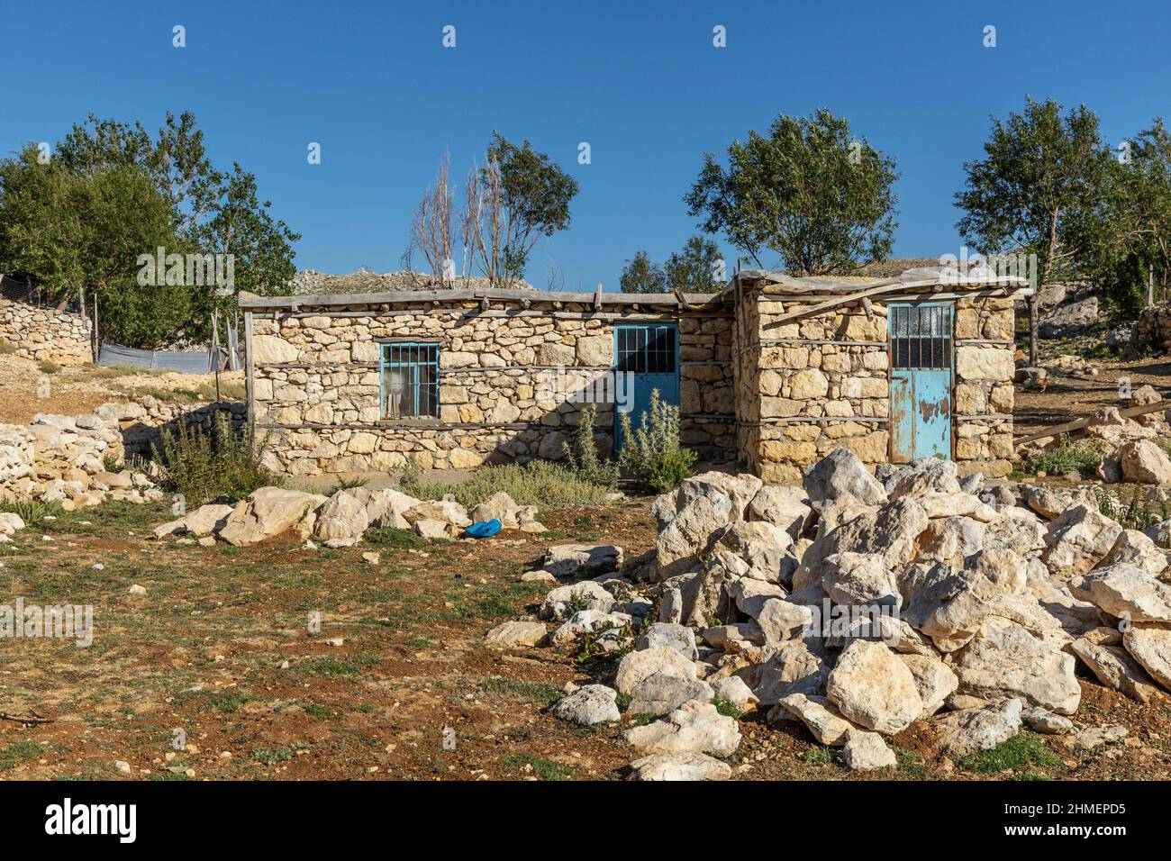 Stone houses in Taşeli, at an altitude of 2 thousand, in Antalya ...