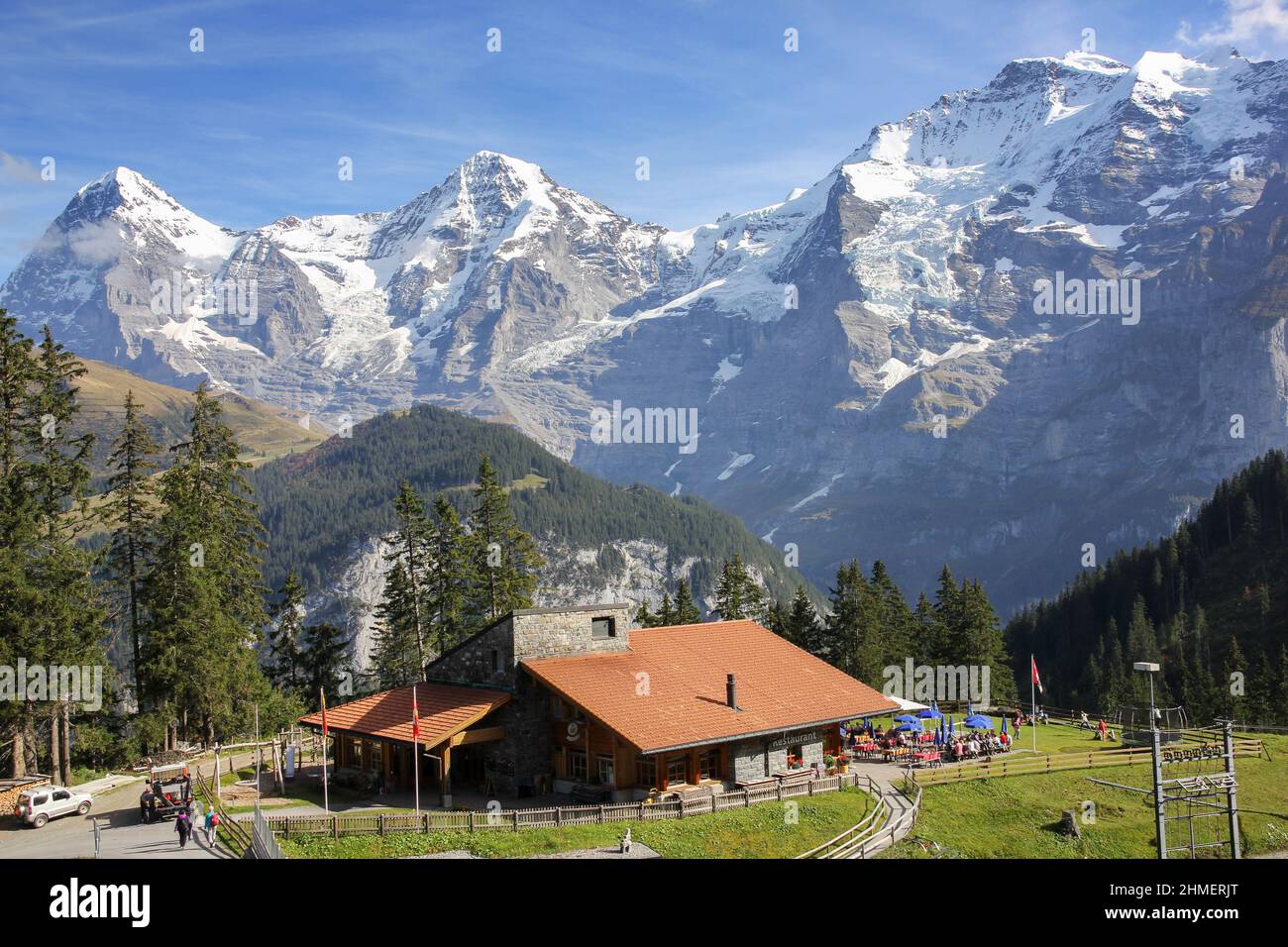 View of Jungfrau of Swiss Alps from the Murren (Muerren) hiking trail ...