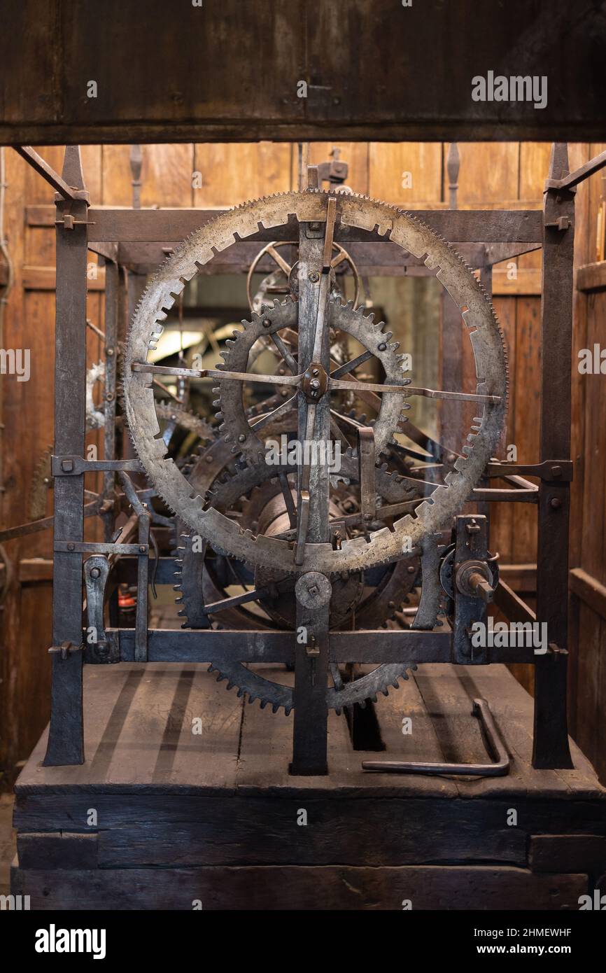 Ancient Circular Iron Mechanisms for the Movement of the Mechanical ...