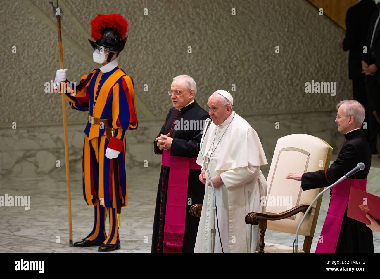 Pope Francis leads his traditional Wednesday General Audience ...