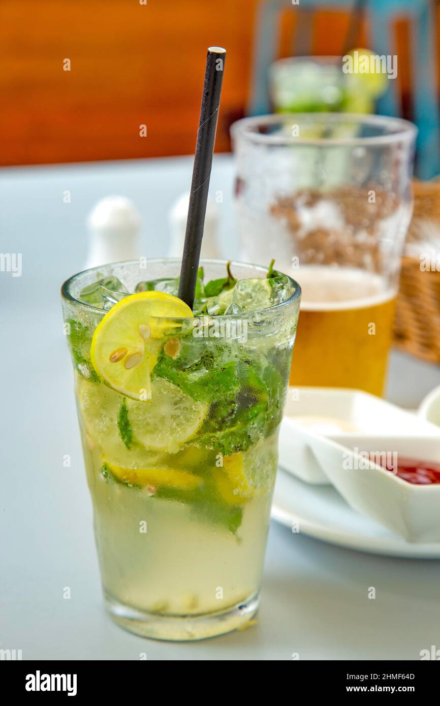 Chilled alcohol hi-res stock photography and images - Alamy