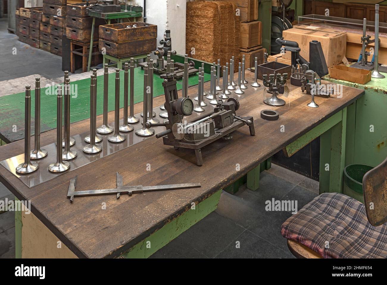 Final inspection area hi-res stock photography and images - Alamy