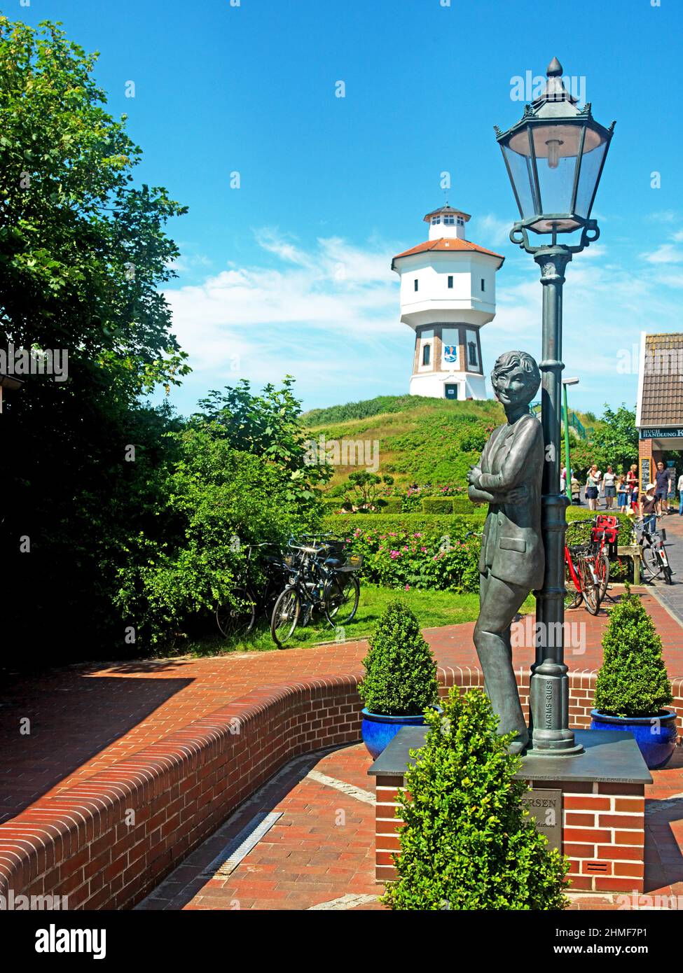 Lale andersen statue hi-res stock photography and images - Alamy