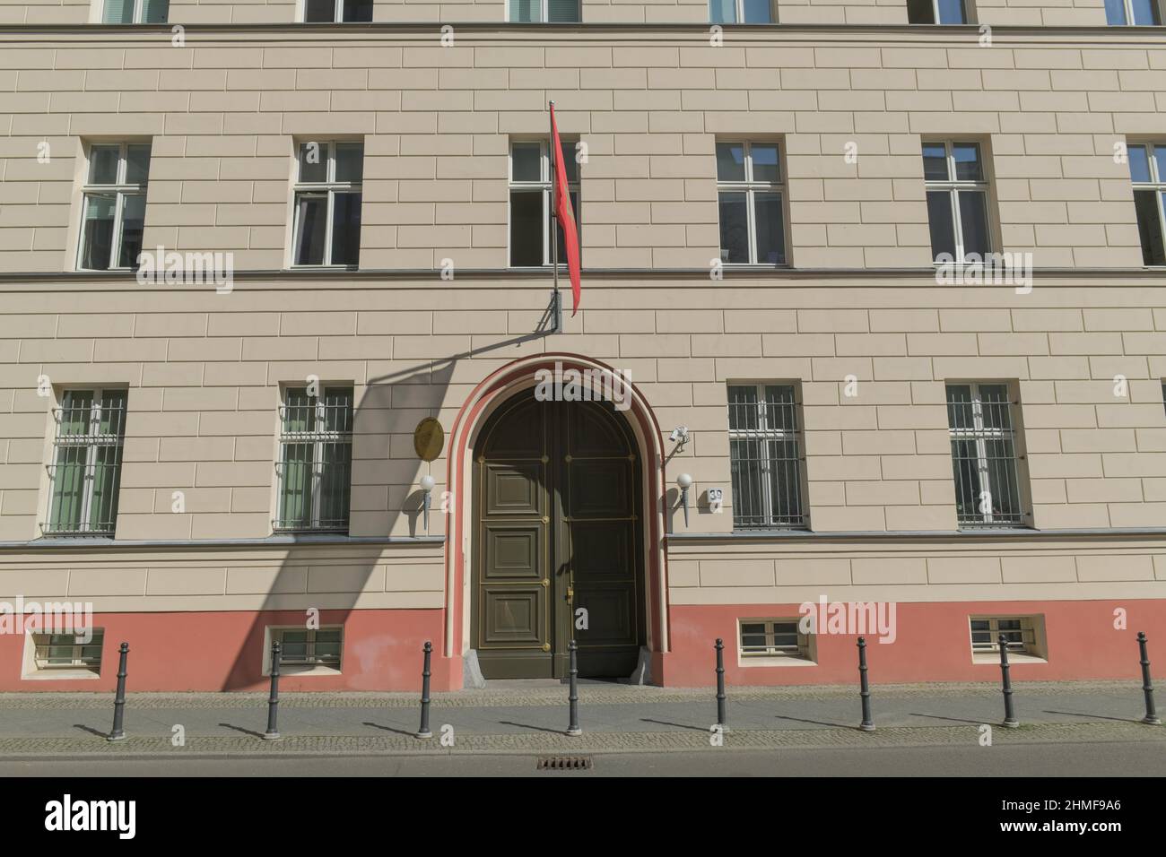 Morocco embassy hi-res stock photography and images - Alamy
