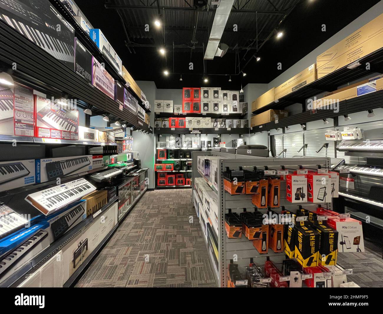 Augusta, Ga USA - 12 09 21: Guitar Center retail store interior ...