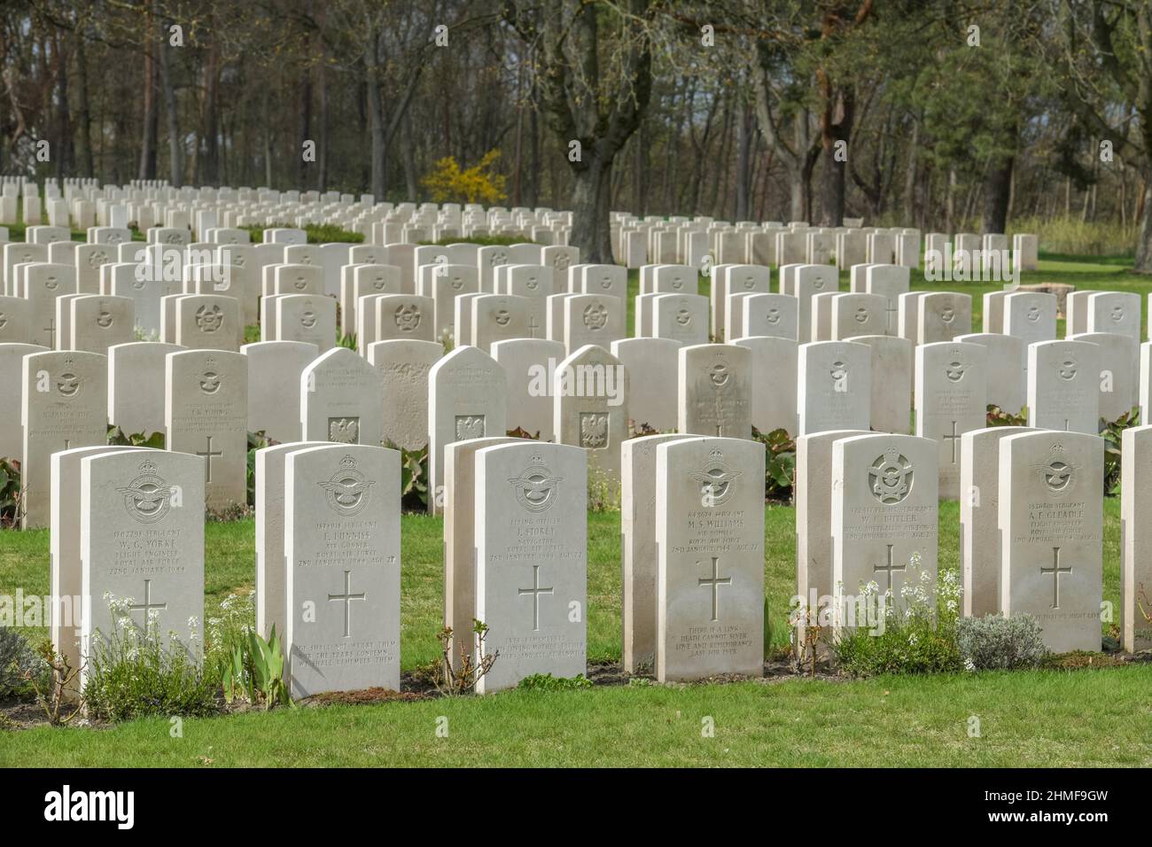 British Military Cemetery, Heerstrasse, Westend, Charlottenburg ...