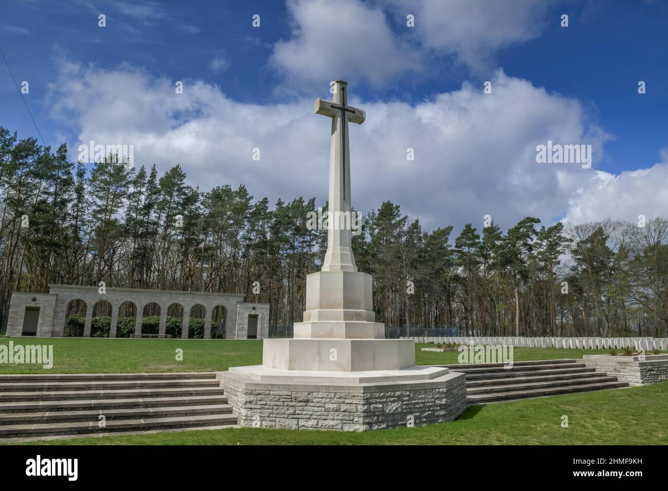 British Military Cemetery, Heerstrasse, Westend, Charlottenburg ...