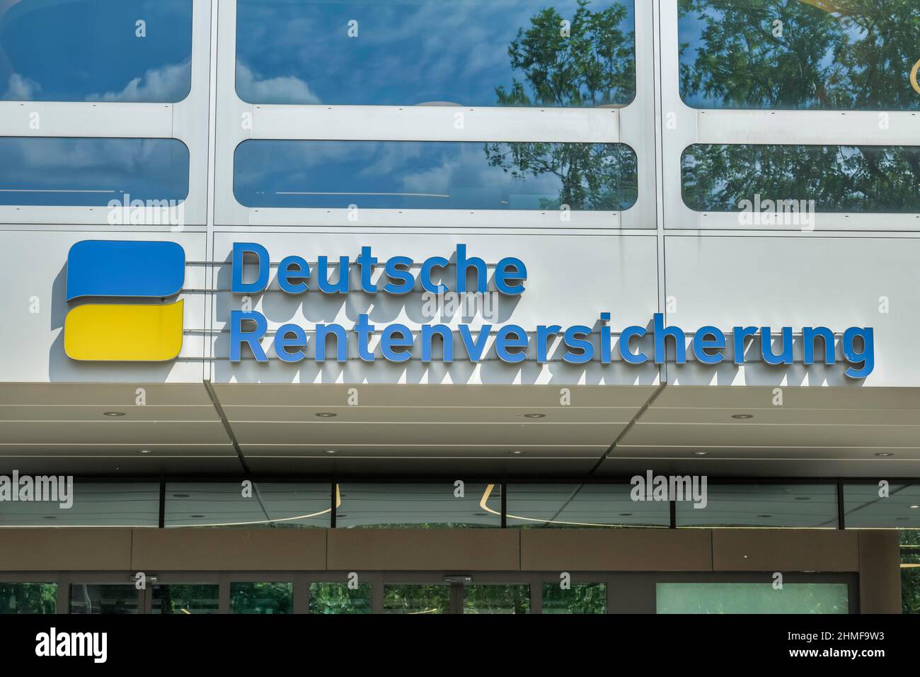 German Pension Insurance, Hohenzollerndamm, Wilmersdorf, Berlin ...