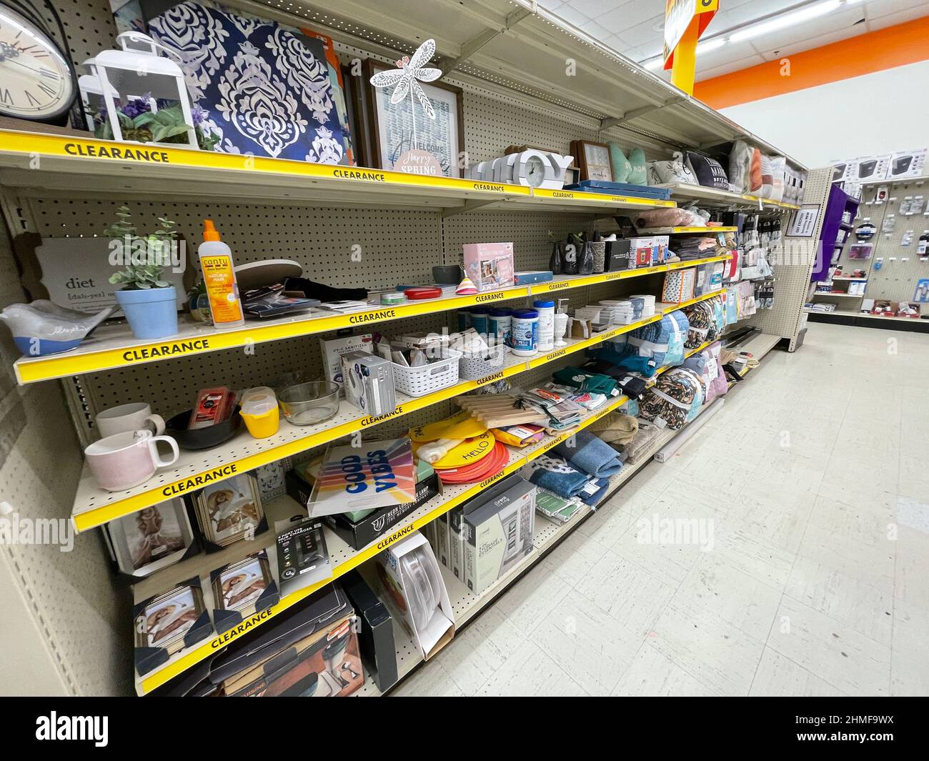 Big lots store interior hi-res stock photography and images - Alamy