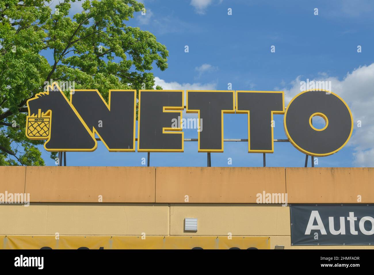 Logo, Supermarket Netto Stock Photo - Alamy