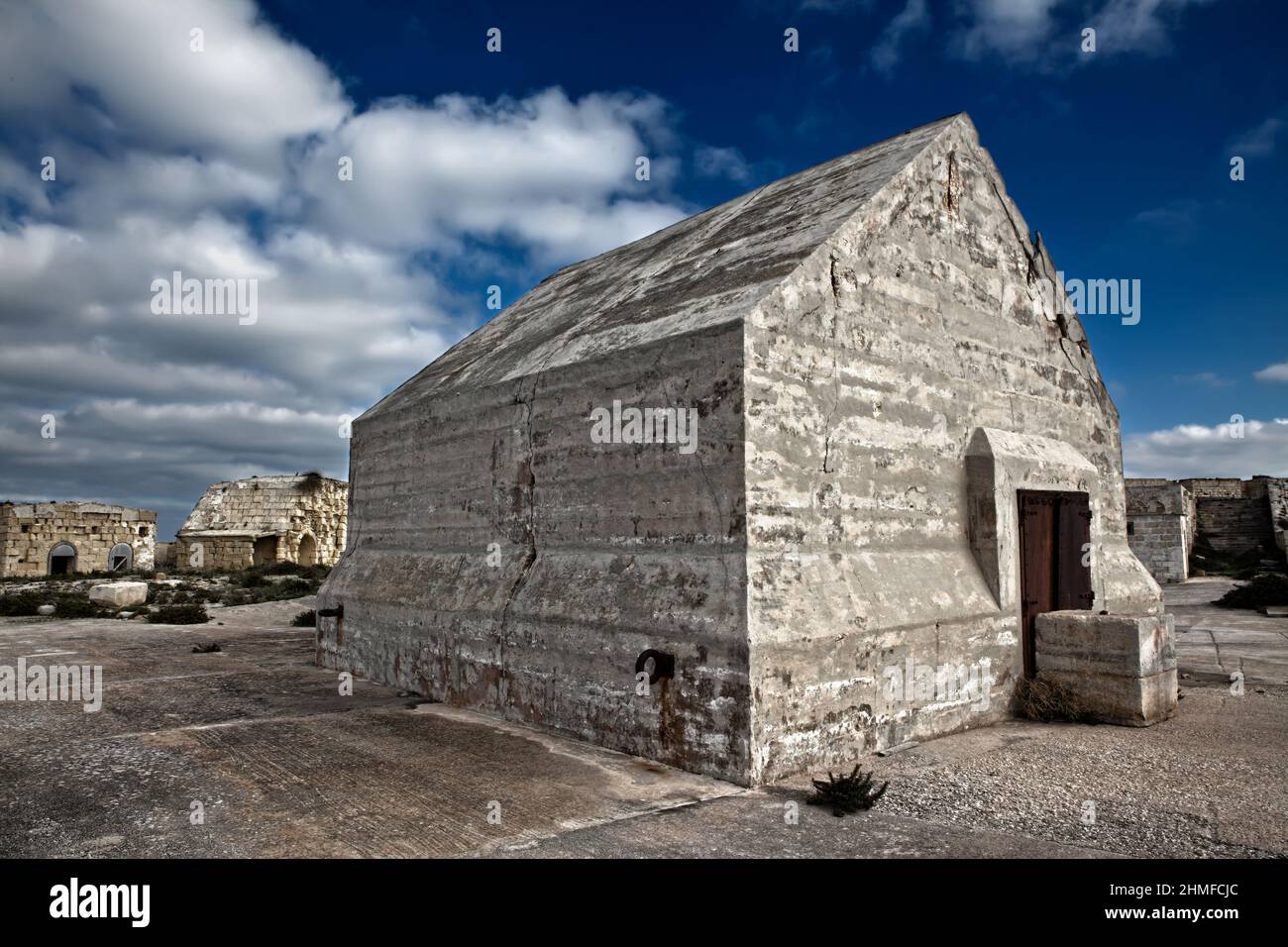 Concrete Bunker at Fort Ricasoli in Malta Stock Photo - Alamy