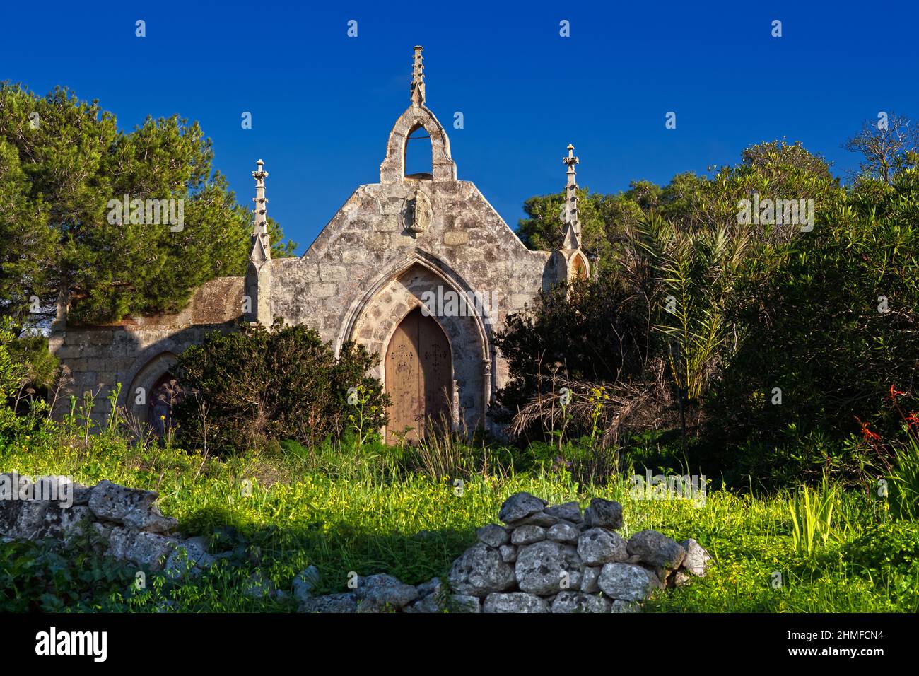 Gothic Kappella San Xmun Chapel in Malta Stock Photo - Alamy