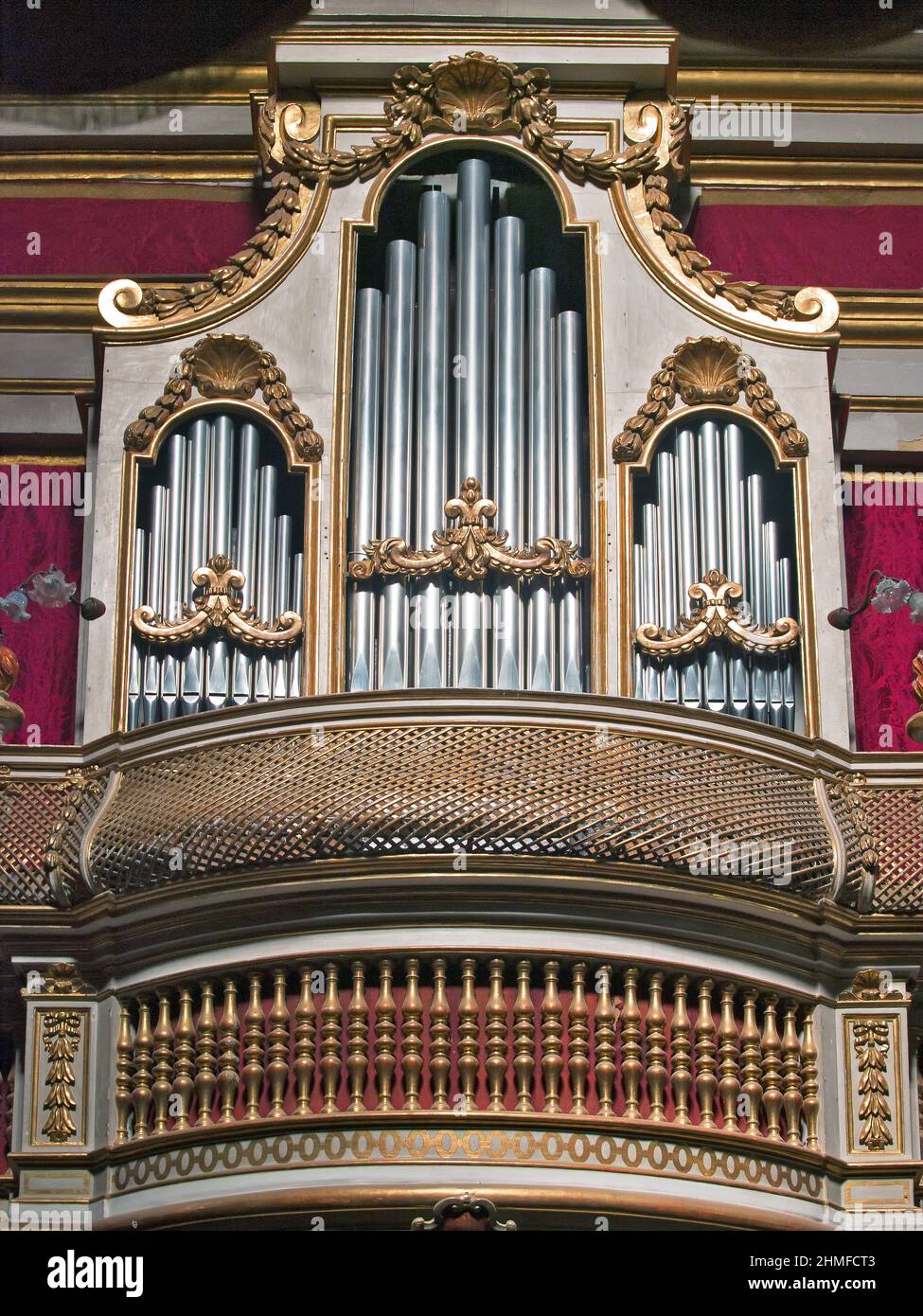 The Wind Pipes of the Mdina Cathedral Organ Stock Photo - Alamy