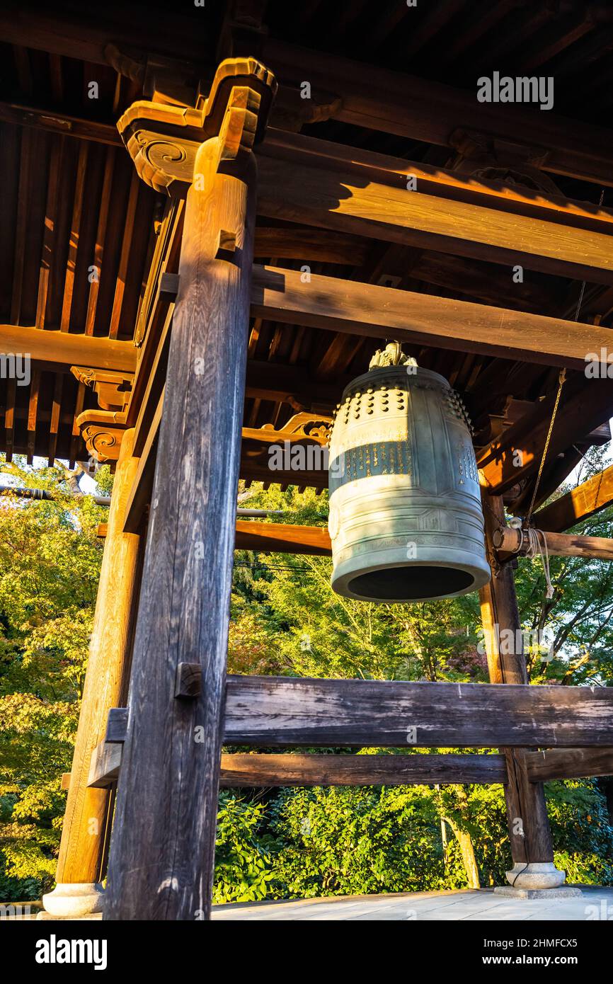 Japan big bell hi-res stock photography and images - Alamy