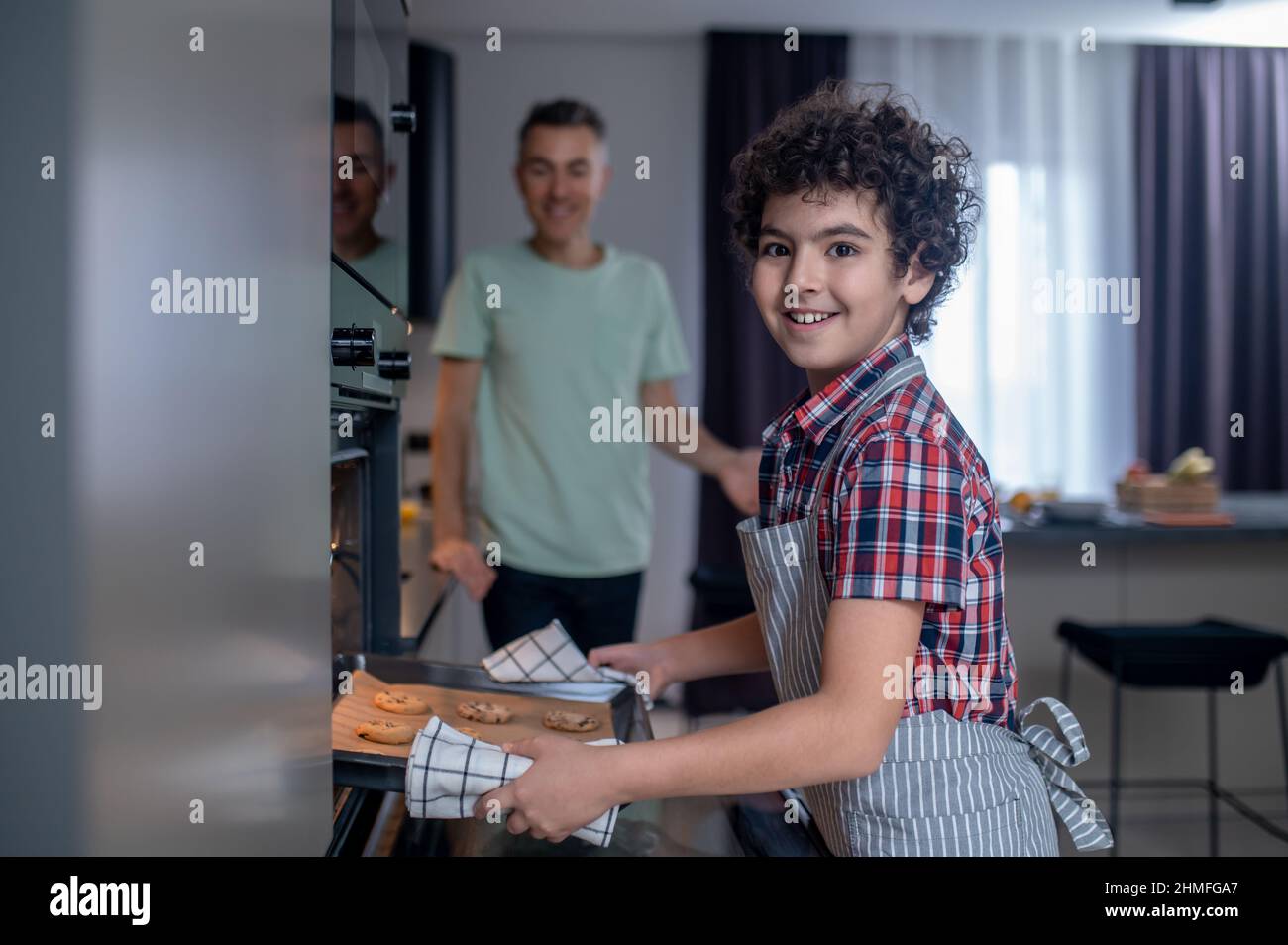 Taking pan hi-res stock photography and images - Alamy