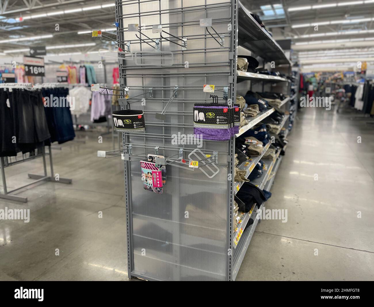 Augusta, Ga USA - 01 02 22: Walmart Supercenter Interior Messy empty ...