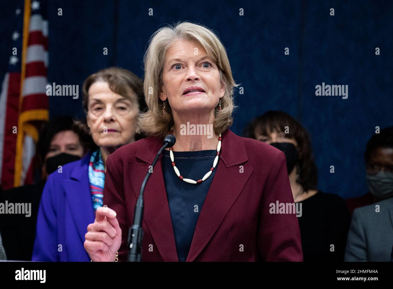 Lisa murkowski women hi-res stock photography and images - Alamy