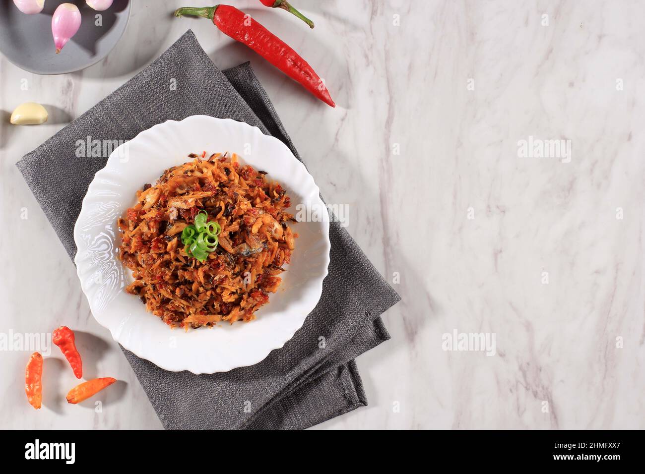 Spicy Shredded Tuna Fish Pindang Tongkol Suwir Pedas - Indonesia Food ...
