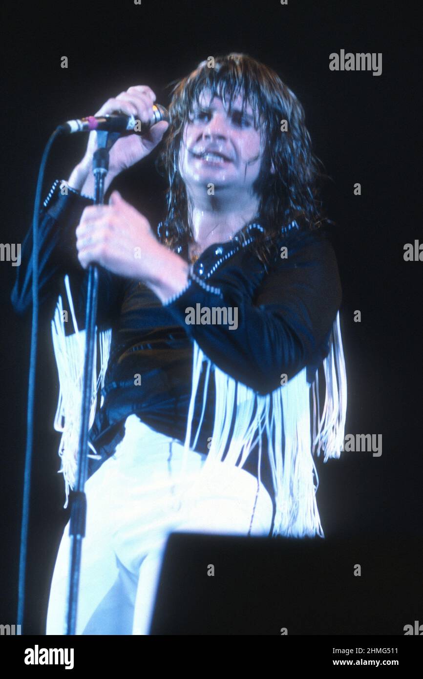 Ozzy osbourne 1981 hi-res stock photography and images - Alamy