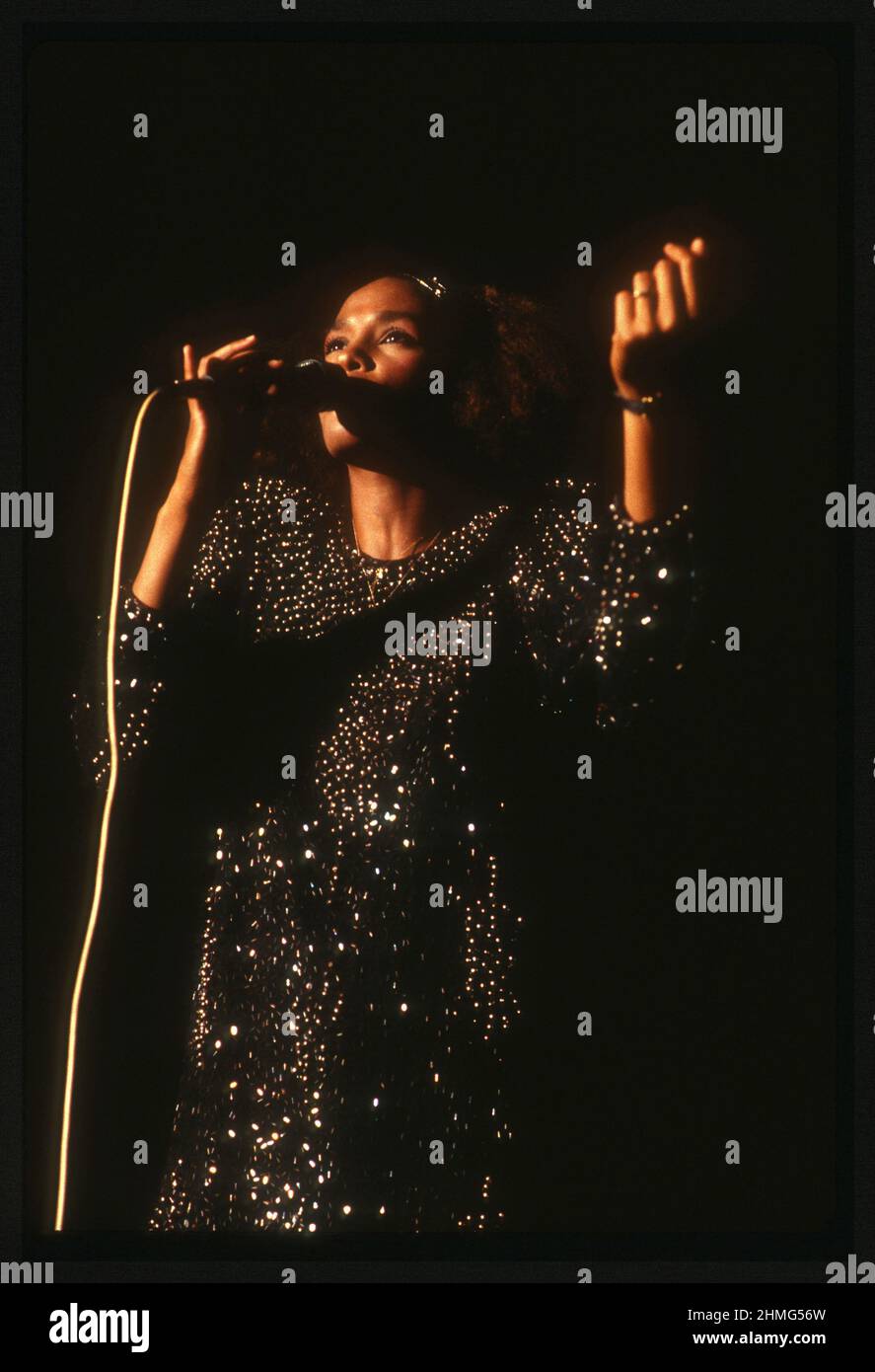 LOS ANGELES, CA - JUNE 19: Whitney Houston performing in concert circa ...